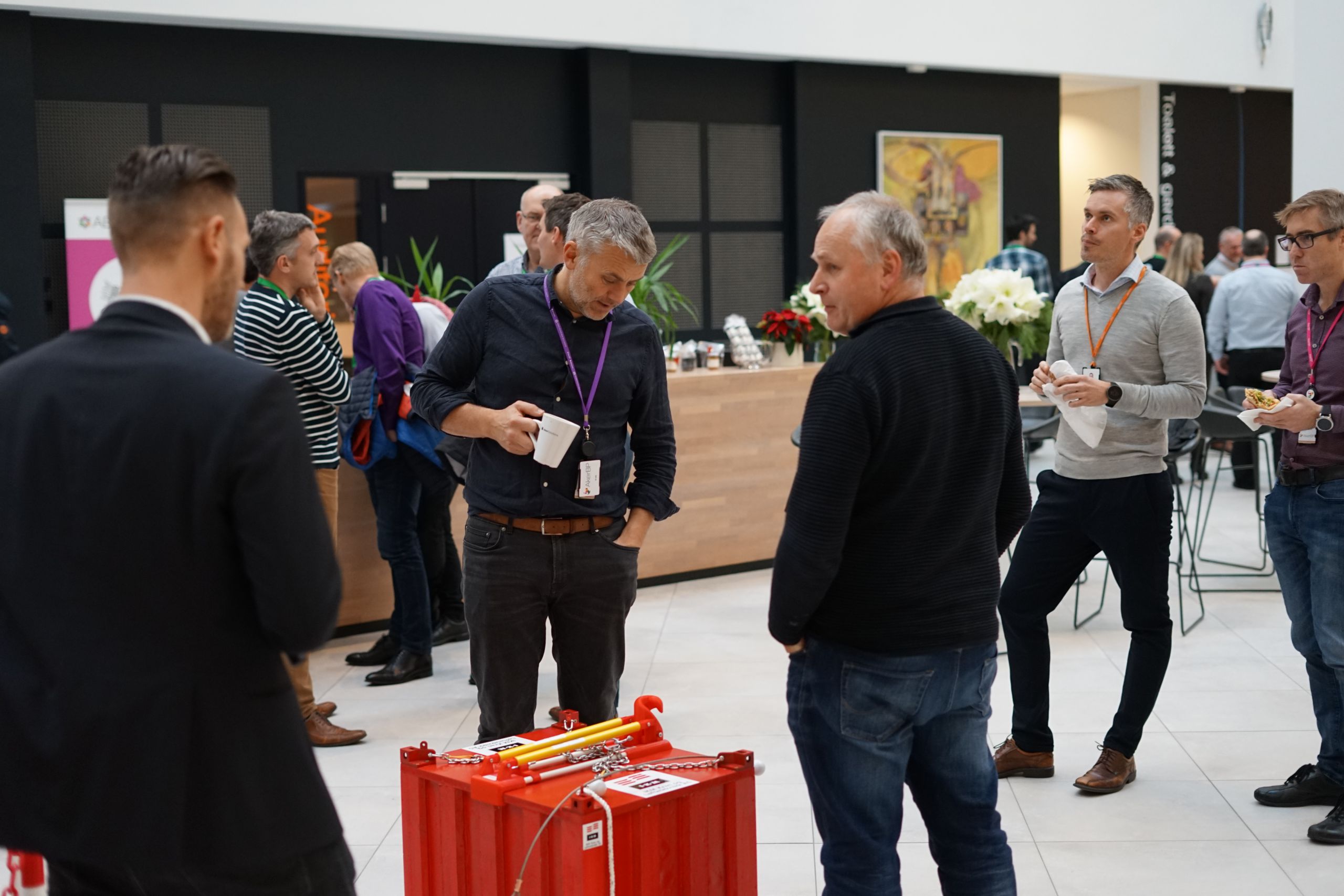 Autonomous crane control system demonstrated at Aker BP Headquarters ...